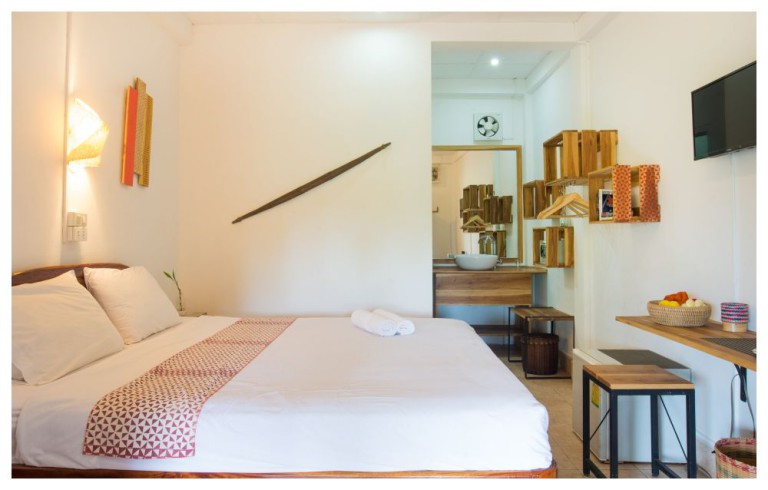 Cold River Luang Prabang hotel river view in quite alaway